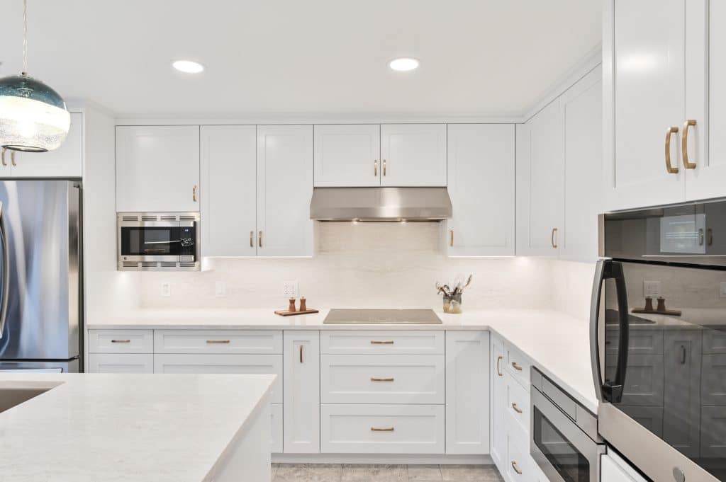 Red Lane Kitchen - Railside Furnishings